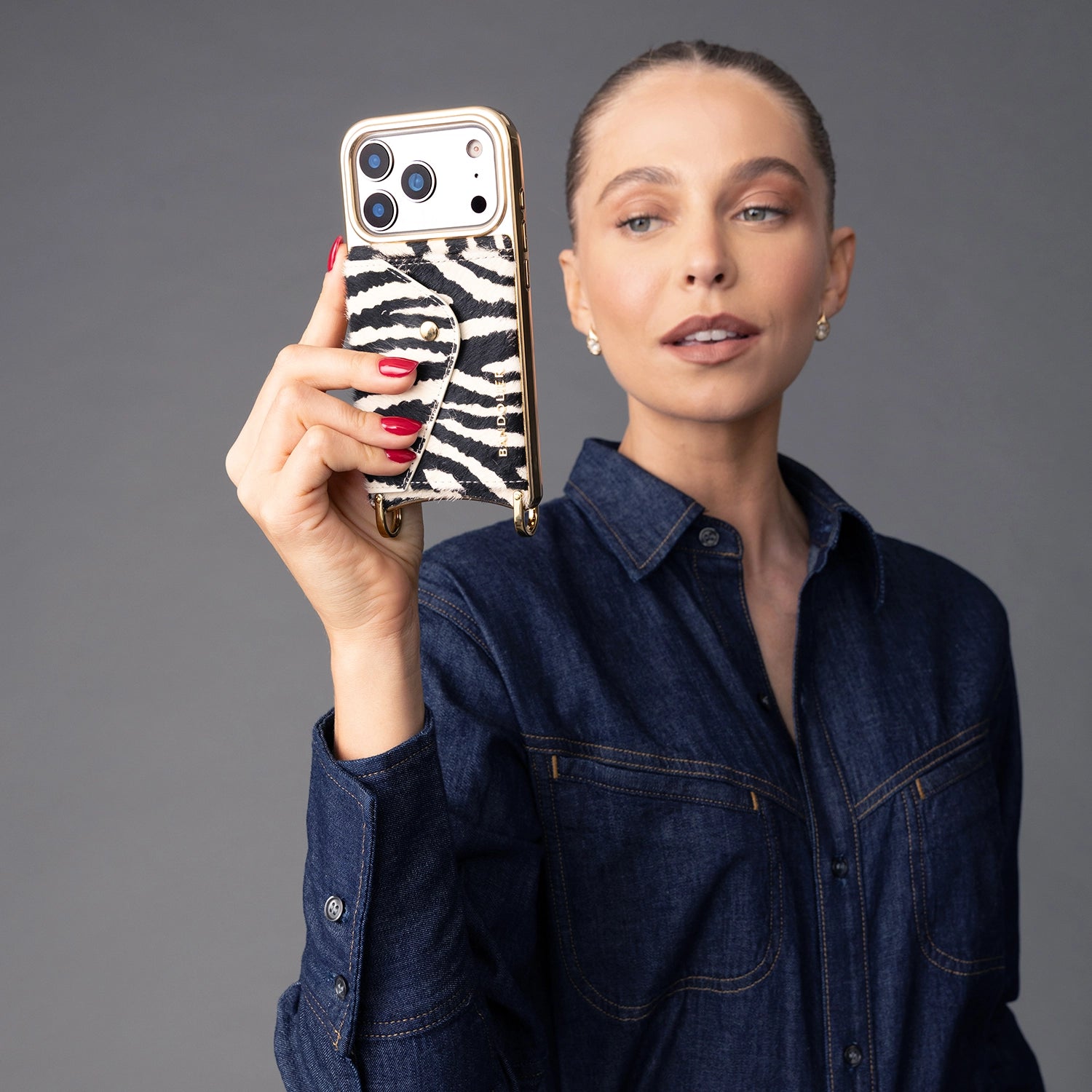 Donna Crossbody Phone Case - Zebra/Gold – Bandolier